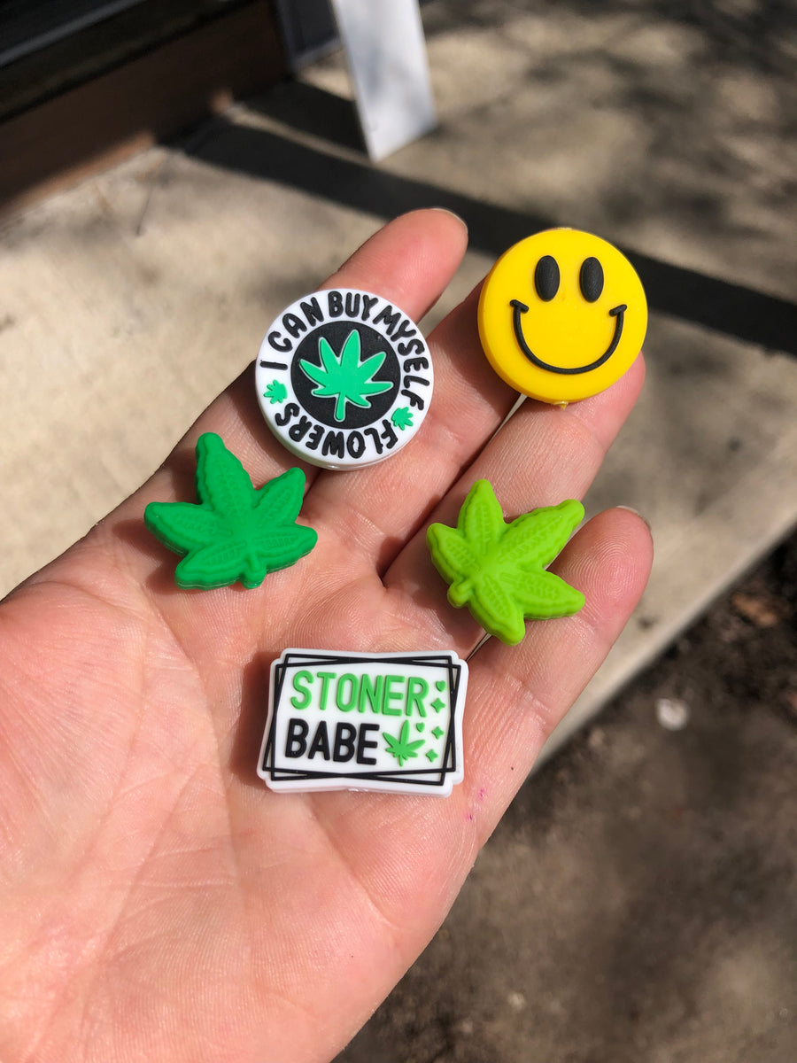 Silicone Focal Beads - Stoner Babe 56D – Starr Plans